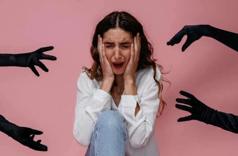 What is PTSD? Symptoms & Treatments - Blue Badge Australia
